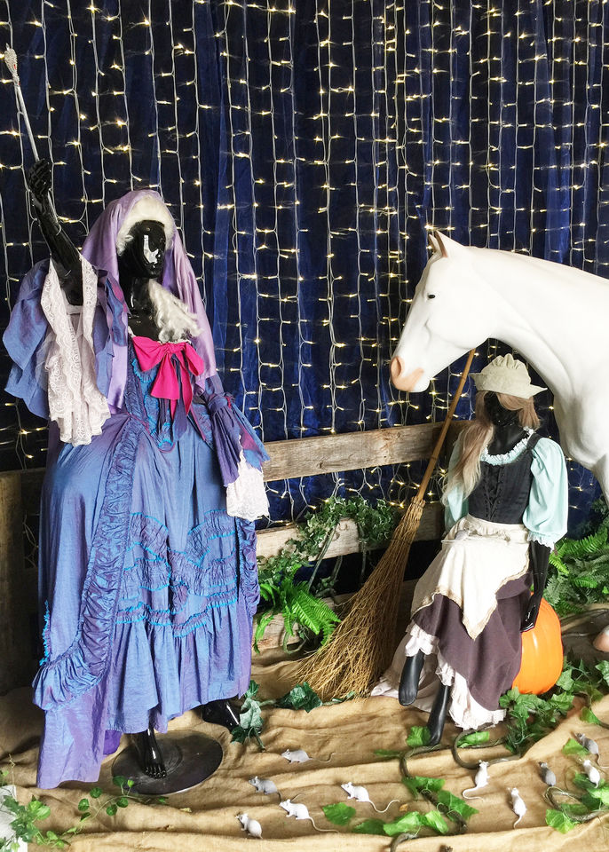 Cinderella - First Scene - NZ's largest prop & costume hire company.