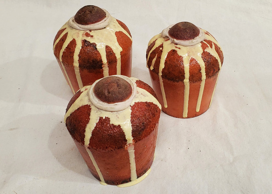 Fake Muffins w/ Icing - First Scene - NZ's largest prop & costume hire ...